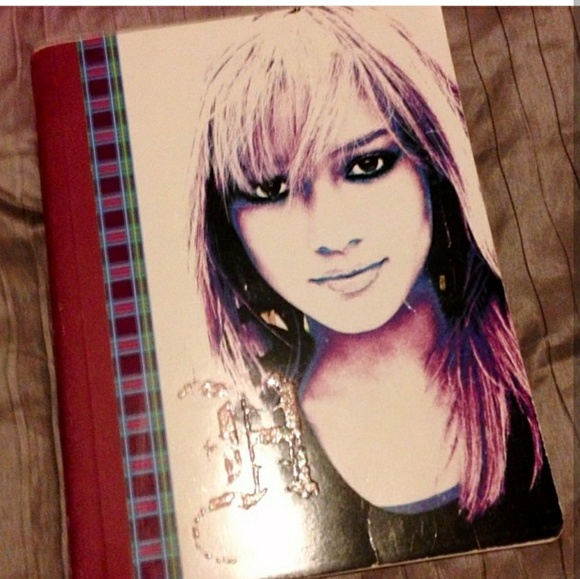 Accessories | Stuff By Hilary Duff Iso | Poshmark